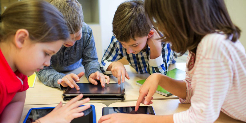 Paperless Classroom Implementation Guide - WatchThis!
